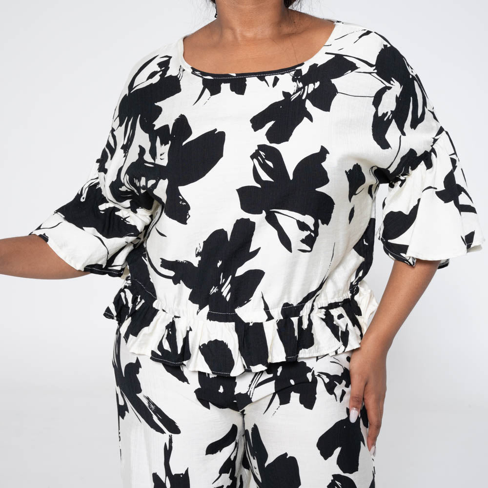 Ladies Tops - Fashion World ZA
